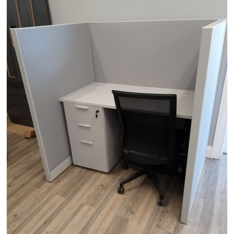CALL CENTER, CUBICLE, TELEMARKETING STATION, GRAY CUBICLE, IN STOCK ...